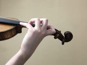 Left Hand Posture and Geometry – Andy Tan Violin & Viola Studio
